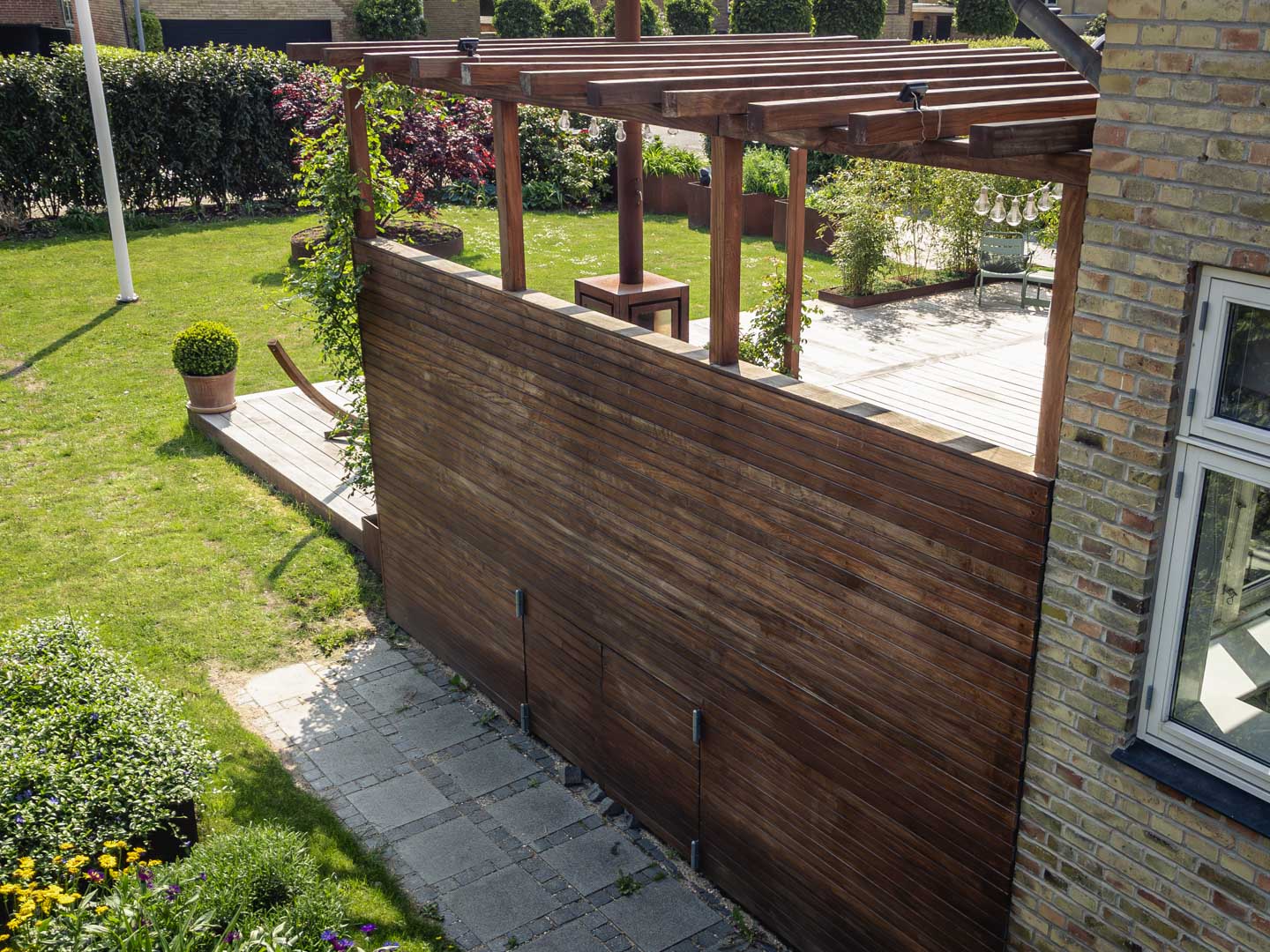 130 m2 ipéterrasse i Charlottenlund med mange detaljer – Kun Terrasser